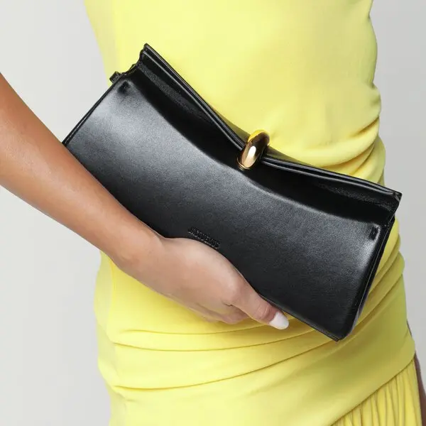 Jacquemus Valérie Clutch In Lambskin Leather