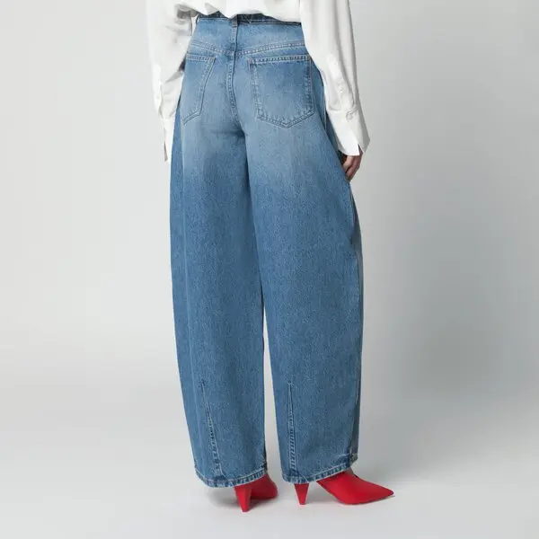 Jacquemus Ovalo Jeans In Indigo De-nîmes Denim