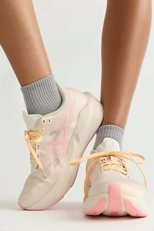 Asics Novablast 6 Athletic Sneakers - Birch/grapefruit