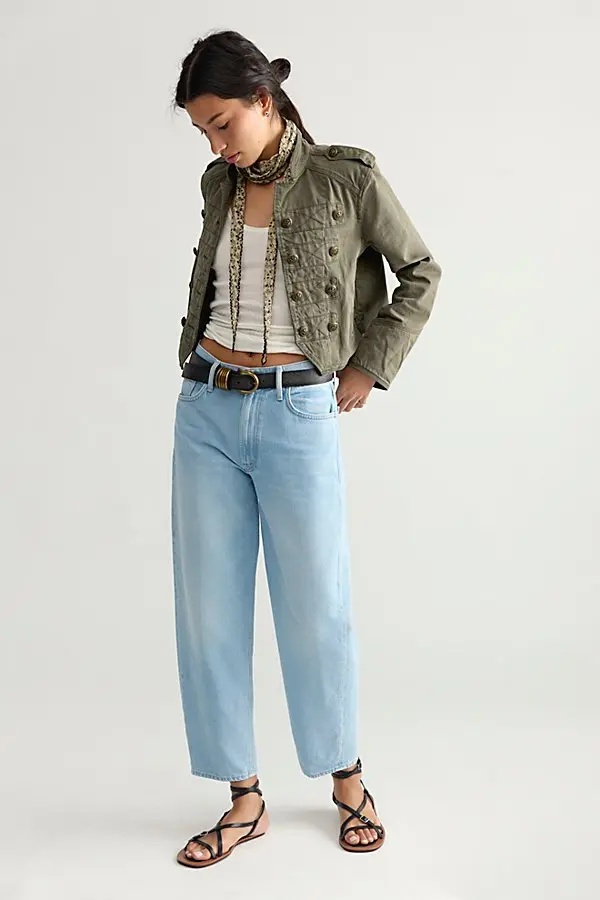MOTHER Snacks! The Peeler Ankle Jeans