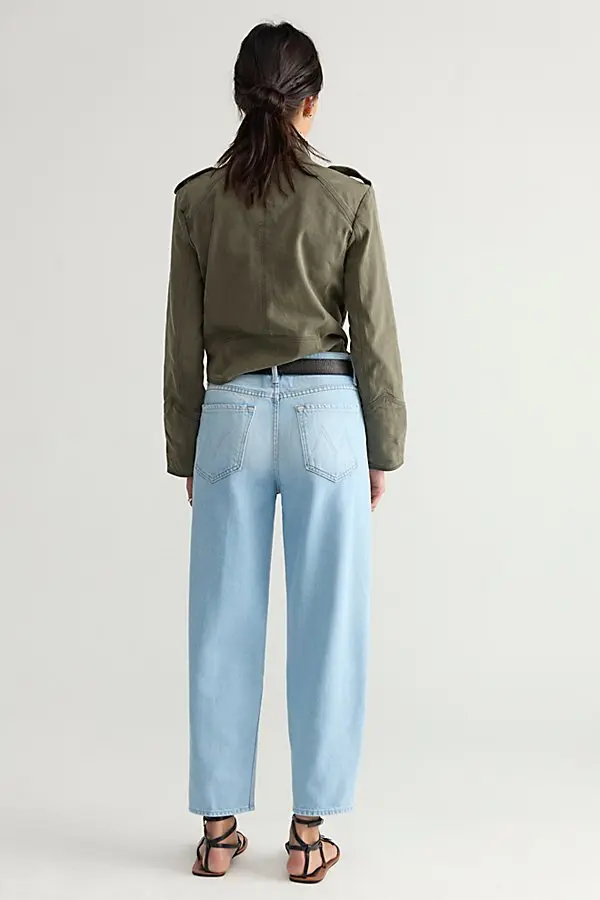 MOTHER Snacks! The Peeler Ankle Jeans