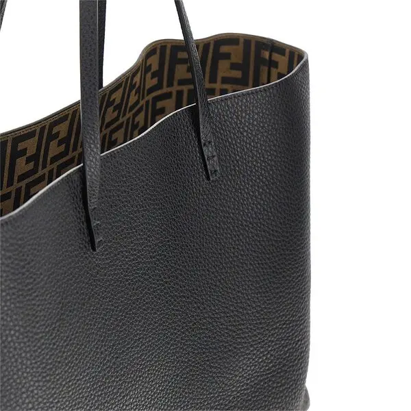Fendi Medium 'roll' Grained Leather Shopping Bag