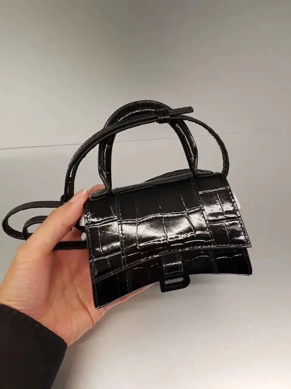 Balenciaga Mini Hourglass Da Donna In Nero