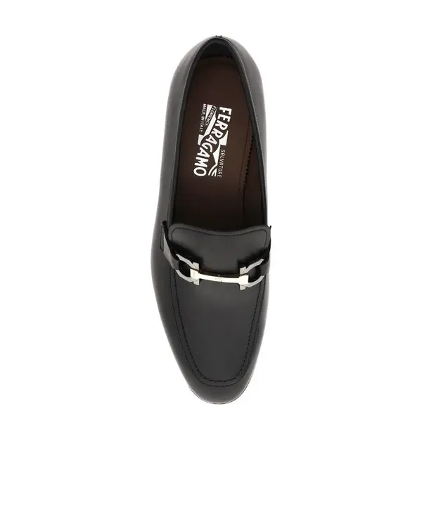 FERRAGAMO Gancini Buckle Detail Loafers