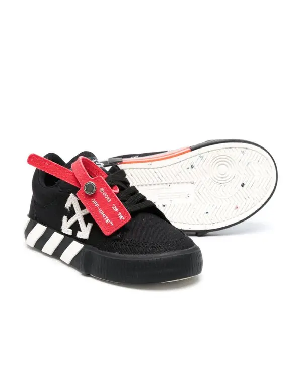 Off-White Vulcanized Low-top Sneakers