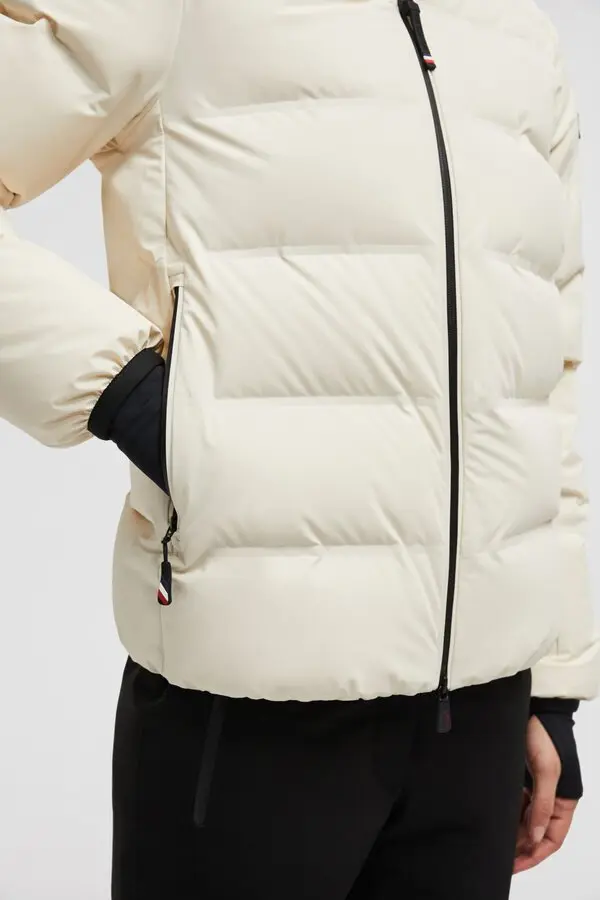 Moncler Suisses Hooded Down Jacket