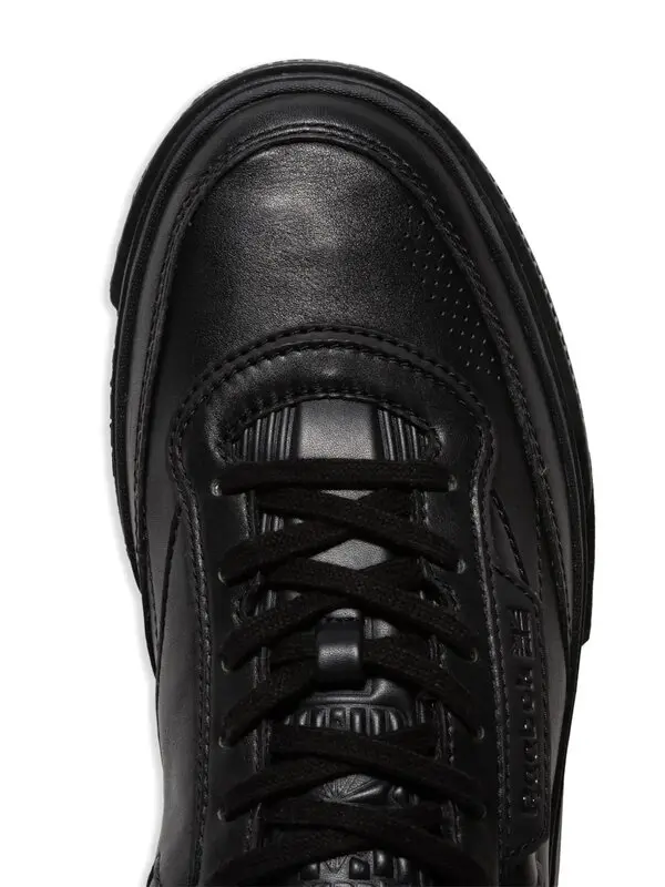 REEBOK Lace-up Low-cut Sneakers