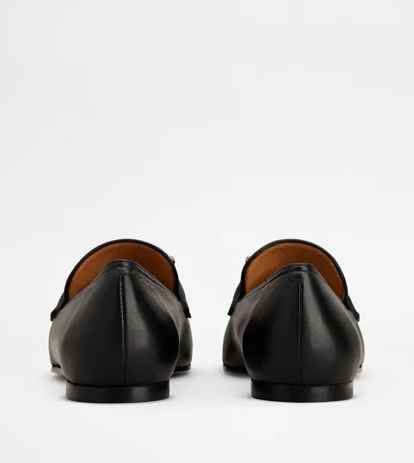 TOD'S Round-toe Slip-on Loafers