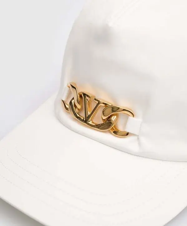 Valentino Garavani Vlogo Plaque Baseball Cap