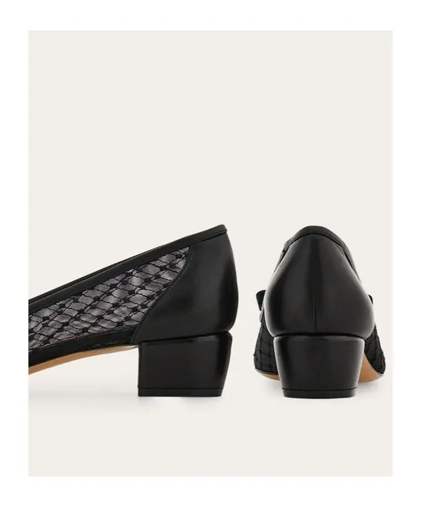 FERRAGAMO Vara Pumps