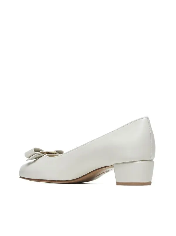FERRAGAMO Vara Bow Low-heeled Pumps