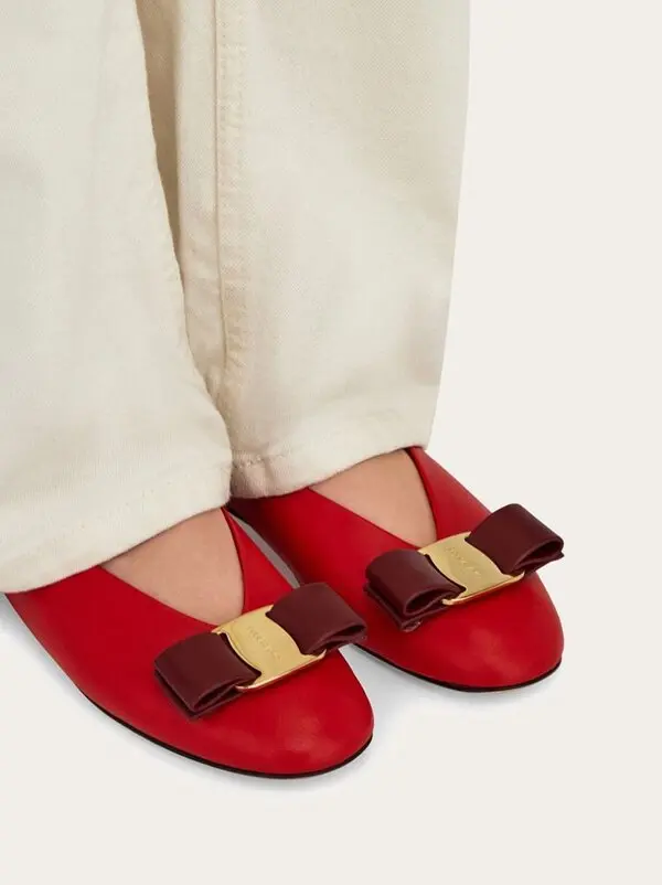 FERRAGAMO Vara Bow Ballet Flat