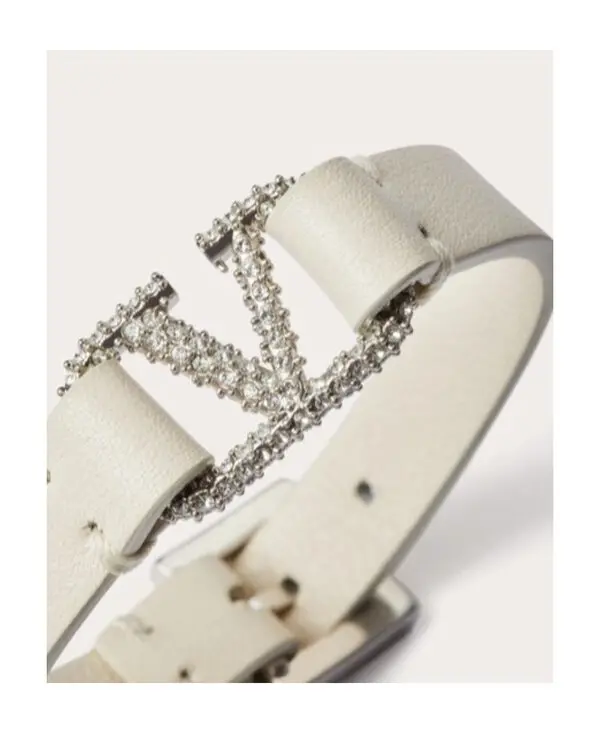 Valentino Garavani Vlogo Signature Crystal-embellished Leather Bracelet