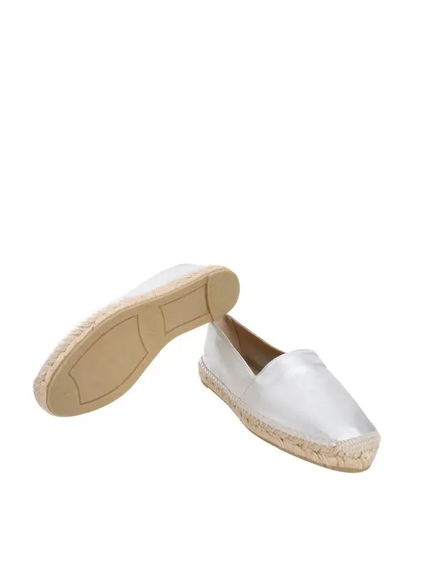 CastaÑer Round-toe Flat Shoes