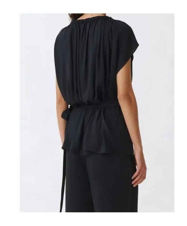 Fabiana Filippi Sleeveless Shirt With Pussy Bow Detail - Black
