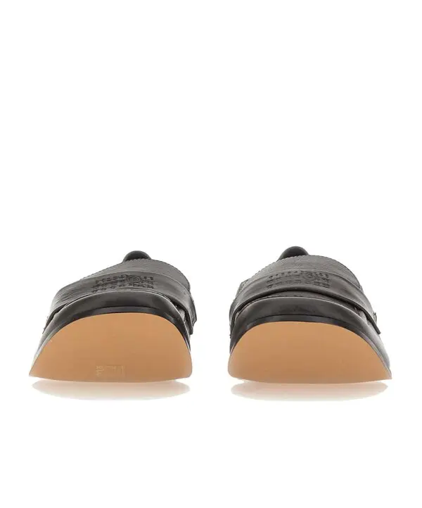 MAISON MARGIELA Round-toe Loafers