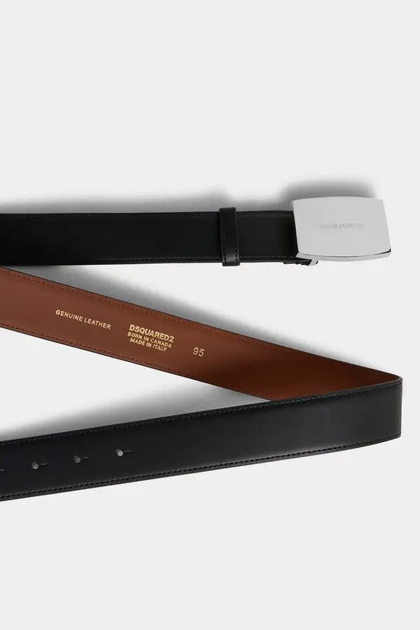 Dsquared2 Classic Belt With Engraved Logo Buckle