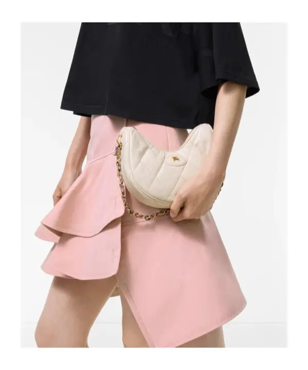 Burberry Horseshoe Chain Bag - Soap Rice
