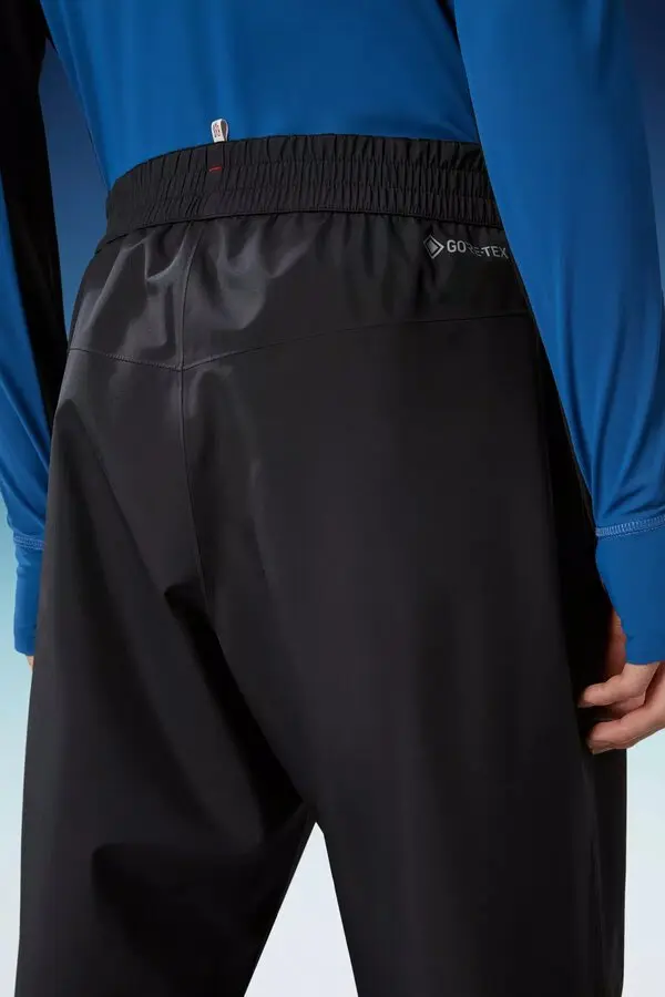 Moncler Gore-tex Trousers - Black