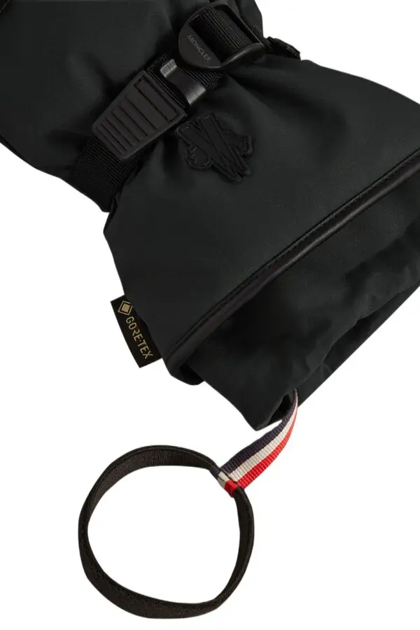 Moncler Logo Patch Panelled Gloves