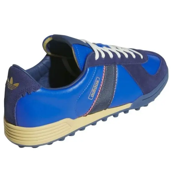Adidas X Whitaker Group Bw Mundial Sneakers - Blue/dark Blue