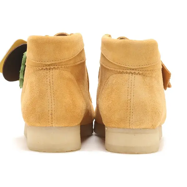 Clarks X Vandy The Pink Wallabee Boots - Tan