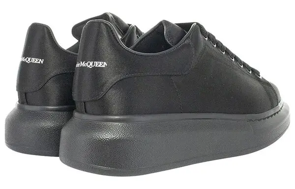 Alexander McQueen Oversized Sneaker - Black