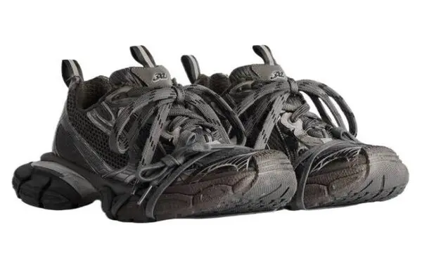 Balenciaga 3xl Lace-up Sneakers - Grey/brown