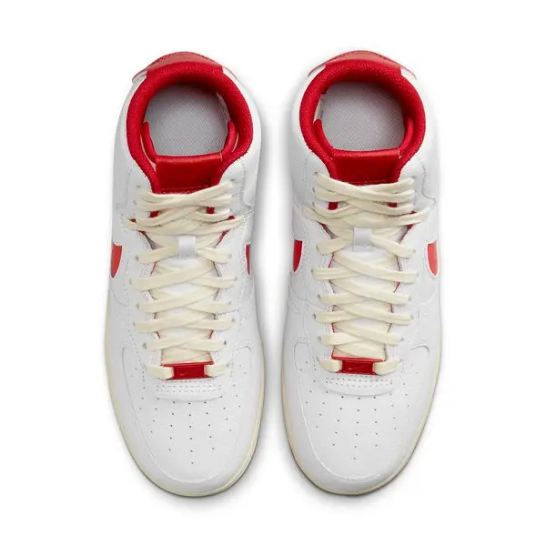 Nike Force 1 High Sculpt Sneakers