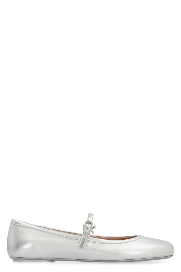 GIANVITO ROSSI Carla Leather Ballet Flats With Adjustable Buckle Strap