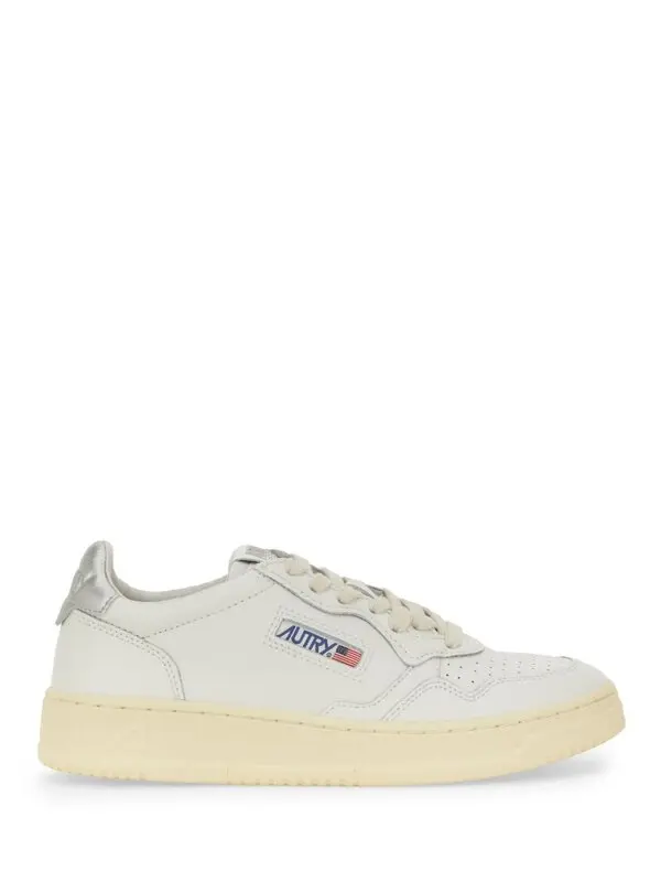 AUTRY Medalist Low Leather Sneakers - White