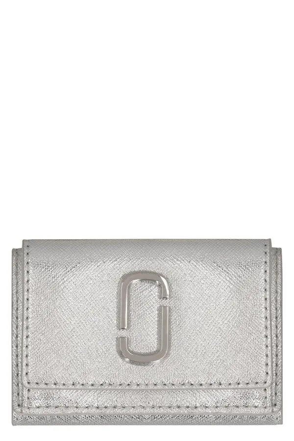 Marc Jacobs Mini Snapshot Leather Wallet, 3.5" X 6.5" X 9.5