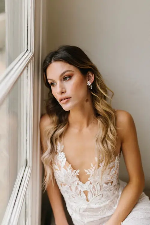 POPPY LANE Bridal Earrings