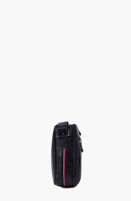 CAVALINHO The Sailor 128 Leather Traveler Crossbody Bag