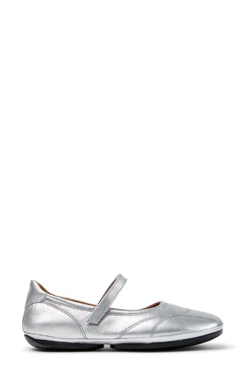 Camper Right Nina Mary Jane Flat