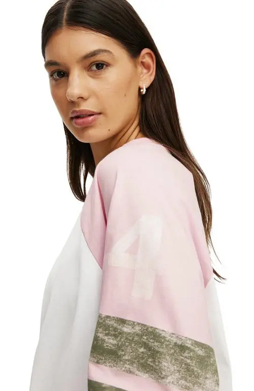 Cotton:on Active Graphic Raglan Tee - White Hoops