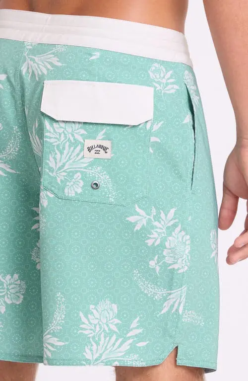 BILLABONG Good Times Lt Board Shorts