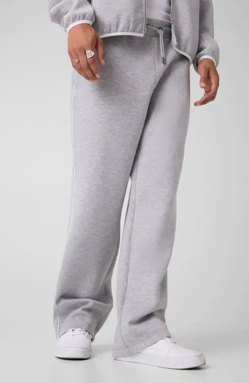 Guess Regular Fit Scuba Sweatpants - Grey
