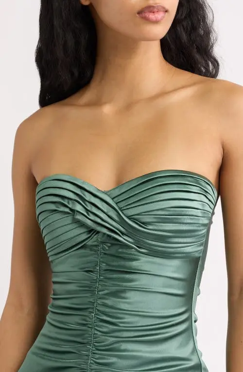 EMERALD SUNDAE Strapless Ruched Midi Dress