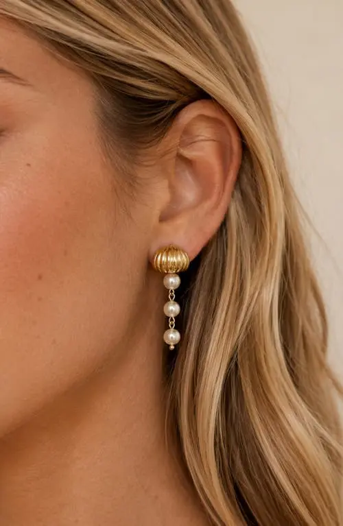 LA MENO Faux Pearl Lantern Drop Earrings