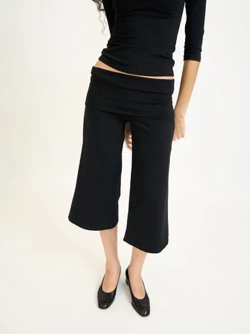 ODDLI Cropped Gaucho Trousers