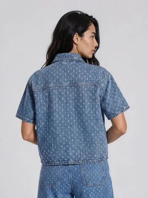 MASAI COPENHAGEN Cropped Collared Snap-front Shacket