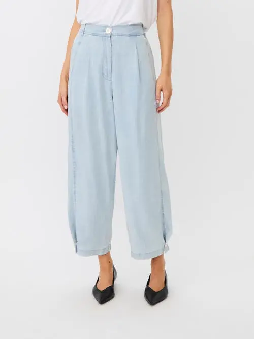 MASAI COPENHAGEN Mapunna Wide Leg Crop Jeans - Light Denim