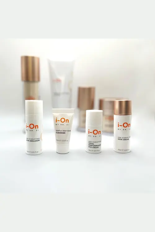 I-ON SKINCARE Age Disrupting Discovery Travel