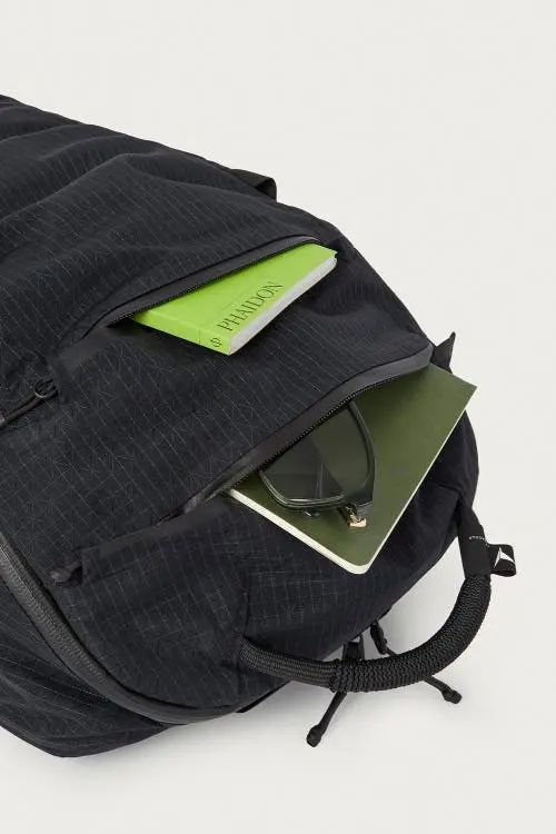 TROUBADOUR Elemental Backpack - Black
