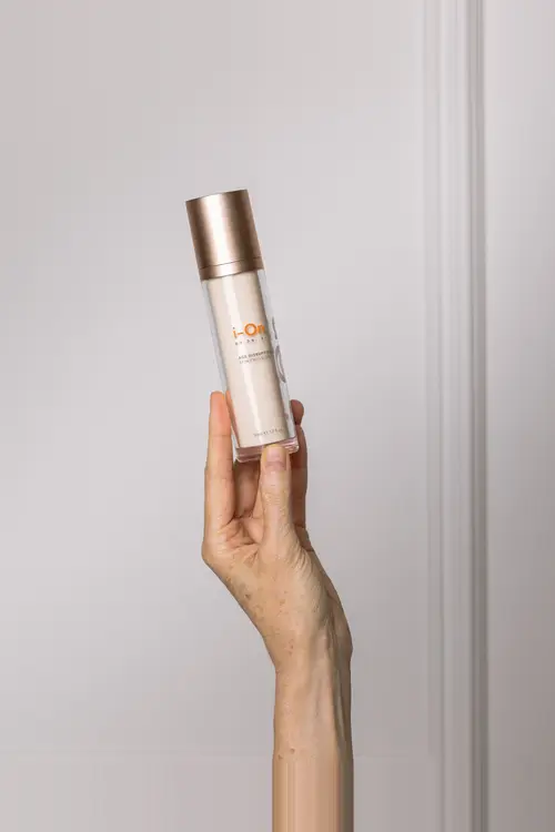 I-ON SKINCARE Age Disrupting Skin Emulsion