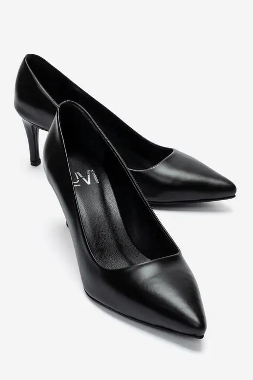 FOREVER & ALWAYS SHOES Clyde Leather Stiletto Pumps - Black