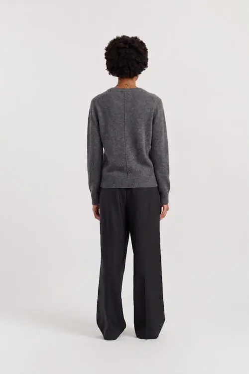 Chinti & Parker Wool-cashmere V-neck Sweater - Grey