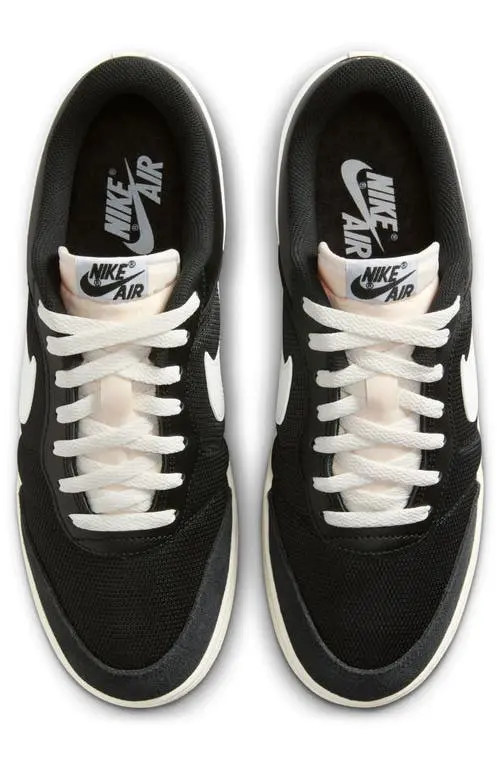JORDAN Air Skyline Sneaker