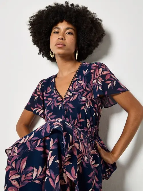 APRICOT Tiered Leaf Print Dress